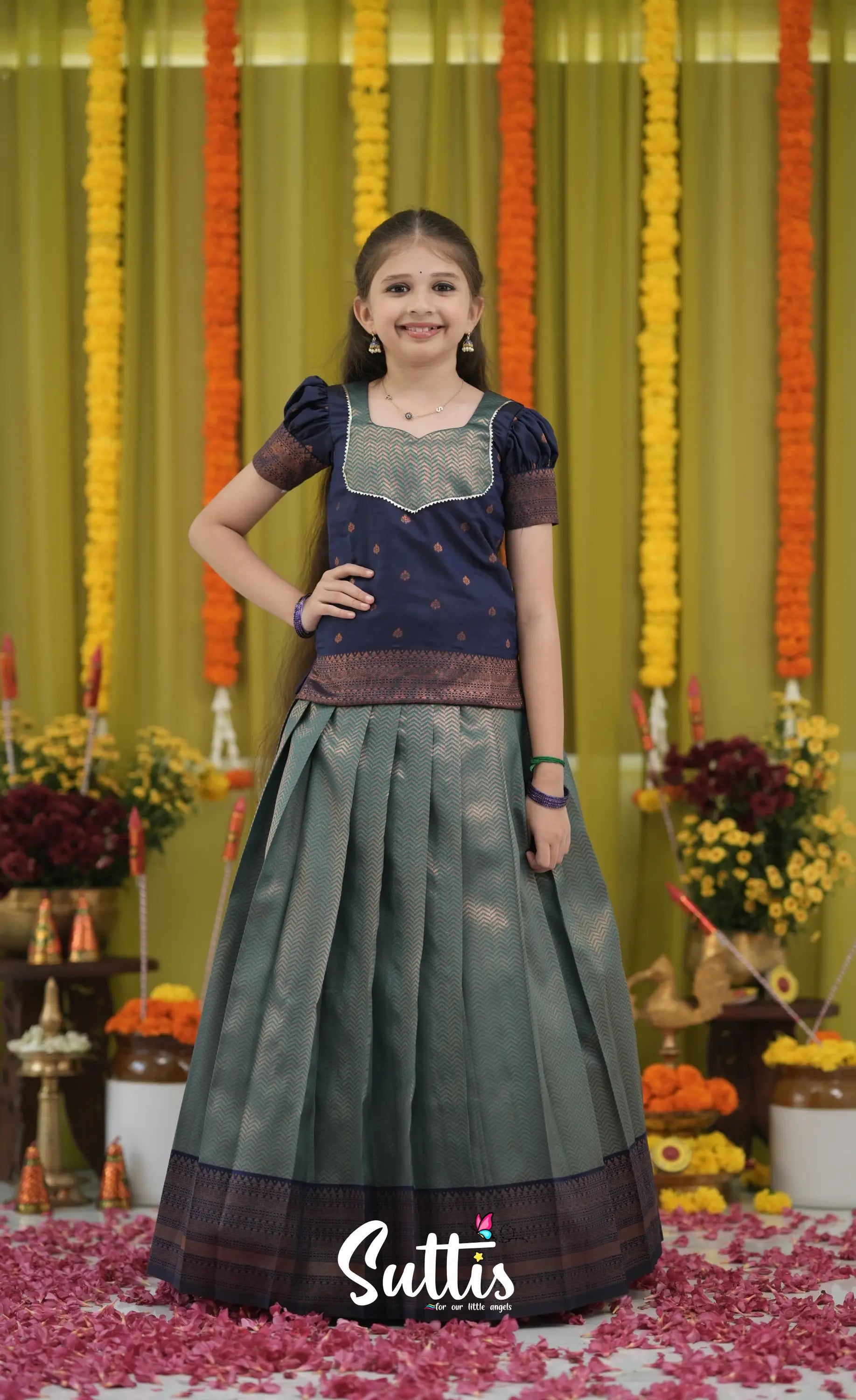 Blended Silk Pavadai Sattai - Blue and Navy Blue – Ivalinmabia