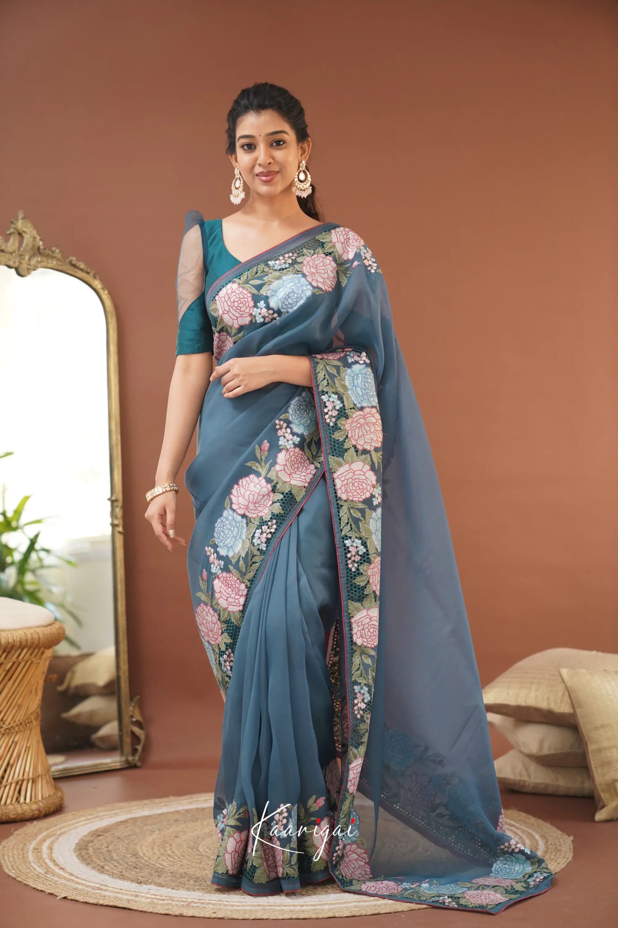Nakshatra Flowy Net Organza Saree - Teal Blue – Ivalinmabia